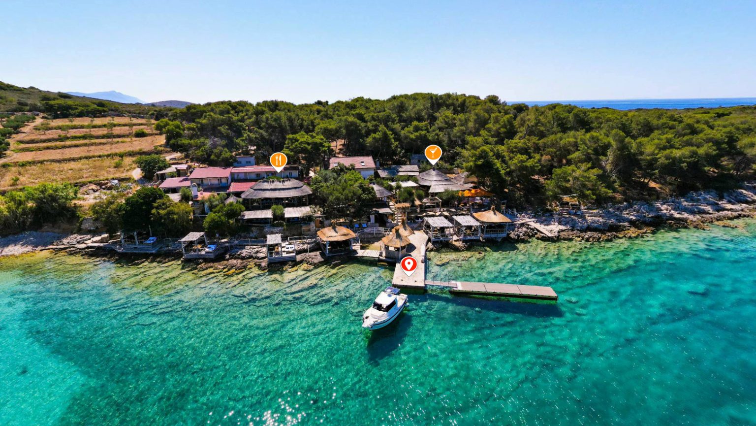 Laganini Lounge Bar and Fish house Hvar Palmizana